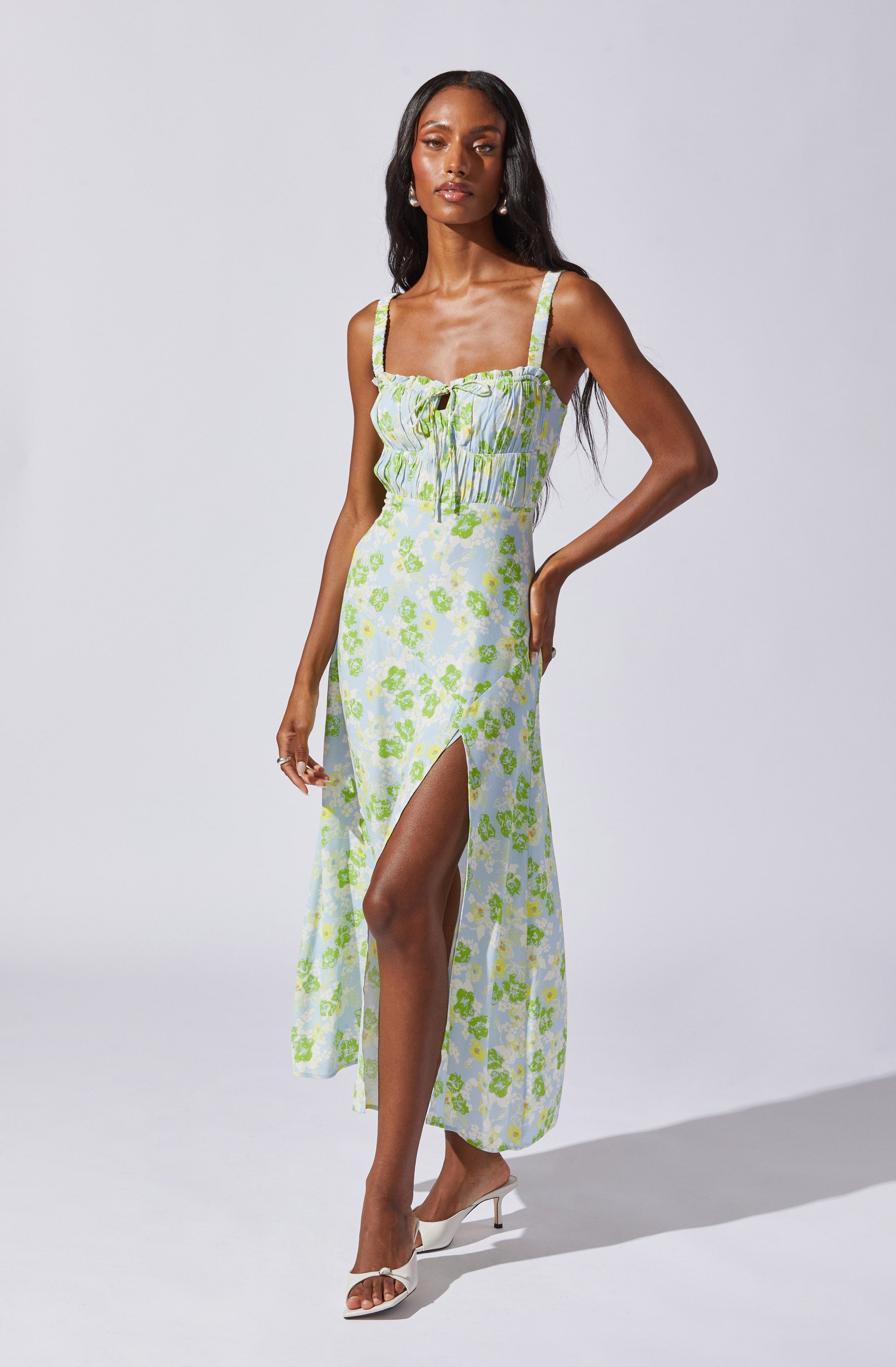 Elsie Floral Midi Dress – ASTR the Label